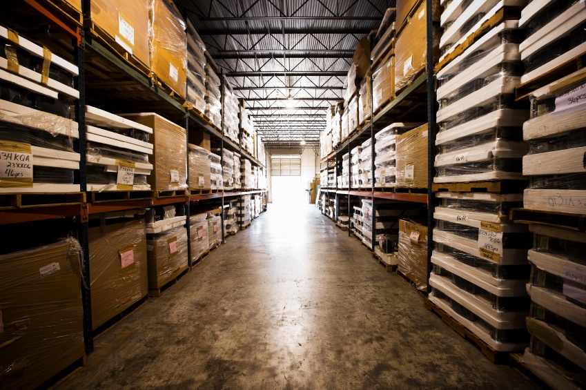 How to Become a Distributor in 9 Simple Steps [Checklist]